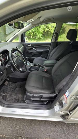 Grey Ford C-Max 2009 in Vilnius, with an engine capacity of 2.00 L and mileage of 337 thousand km for 2250 €, photo 9 on AUTOMOTO.COM.LV
