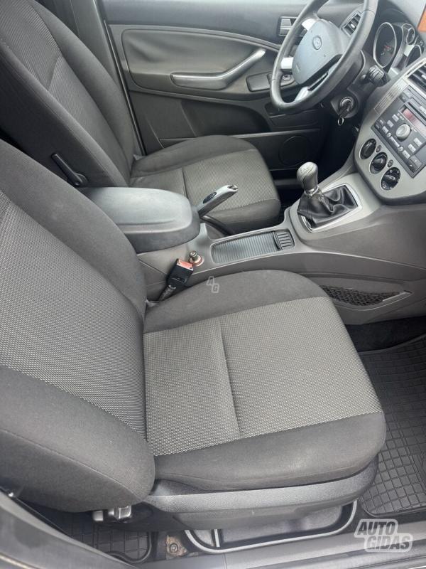 Grey Ford C-Max 2009 in Siauliai, with an engine capacity of 1.60 L and mileage of 320 thousand km for 1850 €, photo 10 on AUTOMOTO.COM.LV