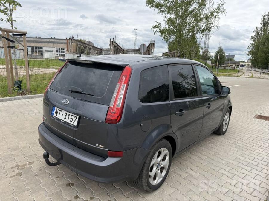 Pelēks Ford C-Max 2010 Jelgava, ar dzinēja tilpumu 1.80 L un nobraukumu 298 tūkst. km par 2600 €, foto 5 vietnē AUTOMOTO.COM.LV