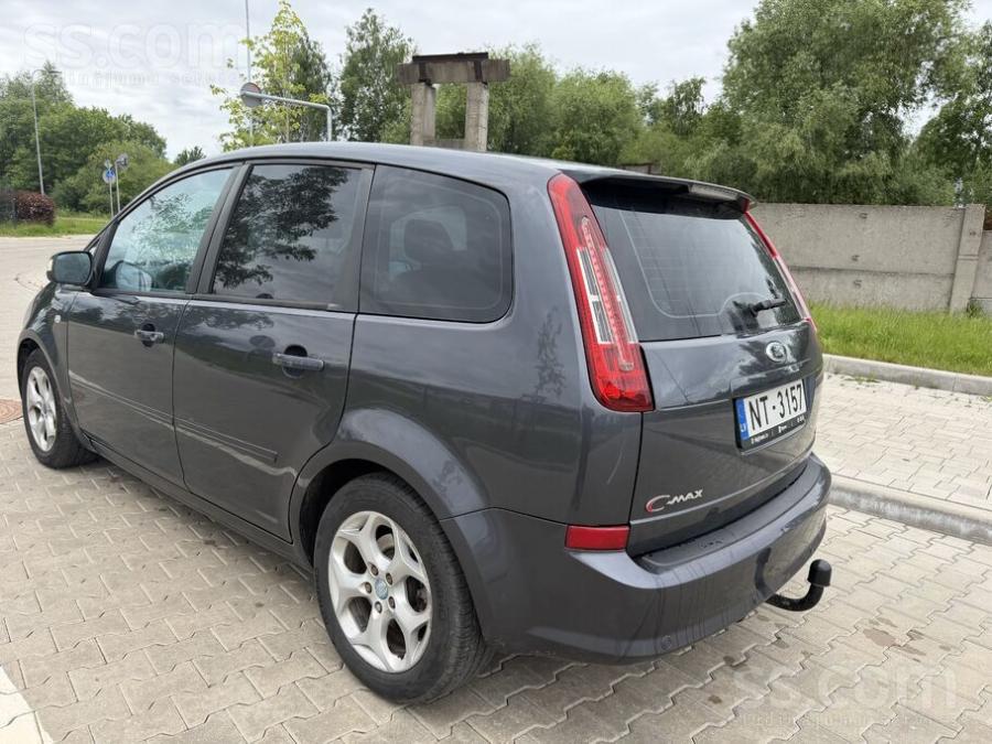 Pelēks Ford C-Max 2010 Jelgava, ar dzinēja tilpumu 1.80 L un nobraukumu 298 tūkst. km par 2600 €, foto 6 vietnē AUTOMOTO.COM.LV