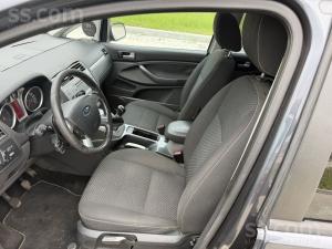 Pelēks Ford C-Max 2010 Jelgava, ar dzinēja tilpumu 1.80 L un nobraukumu 298 tūkst. km par 2600 €, foto 9 vietnē AUTOMOTO.COM.LV