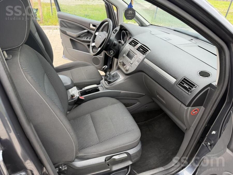 Pelēks Ford C-Max 2010 Jelgava, ar dzinēja tilpumu 1.80 L un nobraukumu 298 tūkst. km par 2600 €, foto 11 vietnē AUTOMOTO.COM.LV