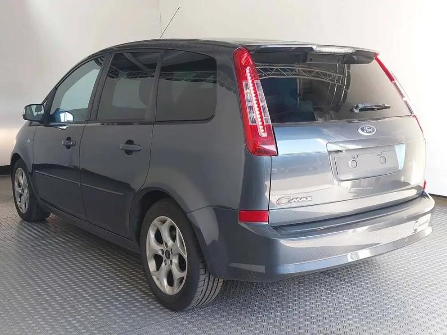Pelēks Ford C-Max 2010 Limbaži, ar dzinēja tilpumu 1.80 L un nobraukumu 128 tūkst. km par 3950 €, foto 5 vietnē AUTOMOTO.COM.LV
