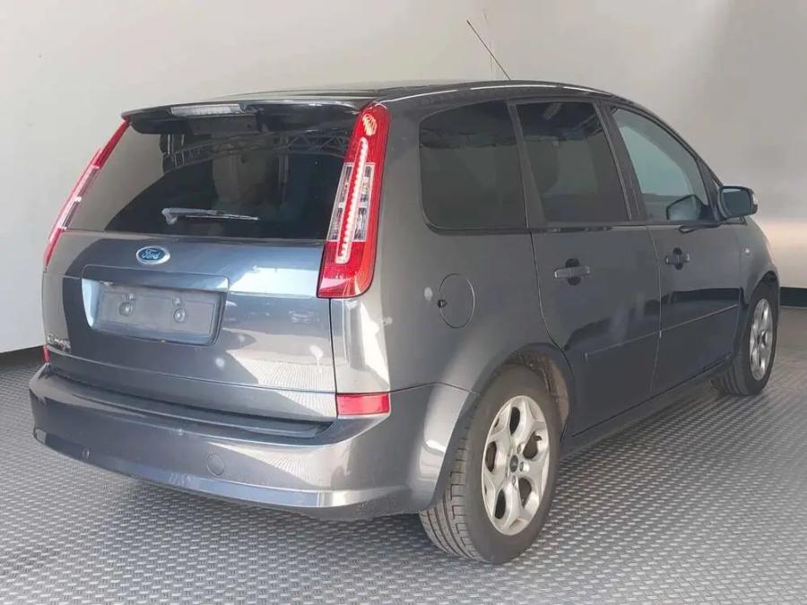 Pelēks Ford C-Max 2010 Limbaži, ar dzinēja tilpumu 1.80 L un nobraukumu 128 tūkst. km par 3950 €, foto 7 vietnē AUTOMOTO.COM.LV