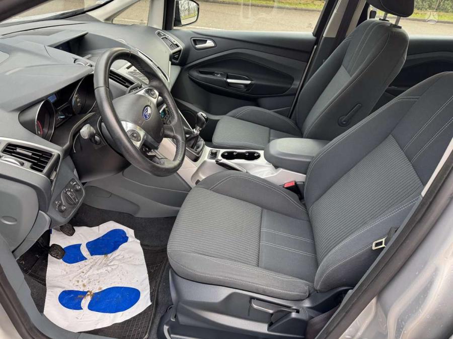 Pelēks Ford C-Max 2011 Tauragė, ar dzinēja tilpumu 1.56 L un nobraukumu 185 tūkst. km par 3400 €, foto 11 vietnē AUTOMOTO.COM.LV