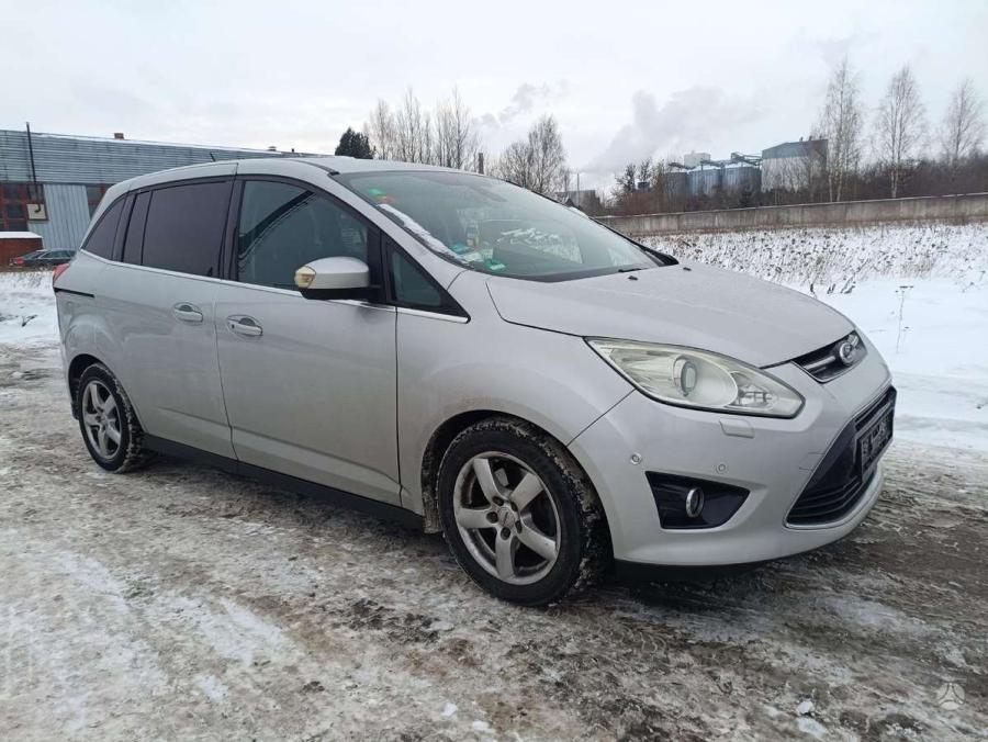 Grey Ford C-Max 2011 in Panevezys, with an engine capacity of 1.60 L and mileage of 140 thousand km for 3500 €, photo 1 on AUTOMOTO.COM.LV