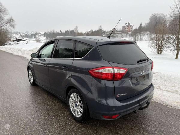 Grey Ford C-Max 2011 in Utena, with an engine capacity of 2.00 L and mileage of 25 thousand km for 3600 €, photo 6 on AUTOMOTO.COM.LV