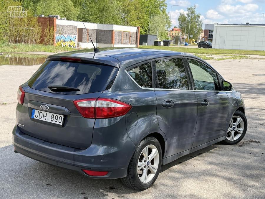 Grey Ford C-Max 2011 in Panevezys, with an engine capacity of 1.60 L and mileage of 230 thousand km for 2200 €, photo 9 on AUTOMOTO.COM.LV