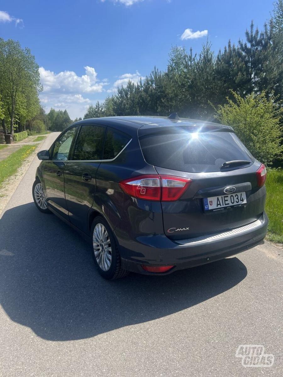 Grey Ford C-Max 2011 in Vilnius, with an engine capacity of 1.60 L and mileage of 231 thousand km for 3000 €, photo 7 on AUTOMOTO.COM.LV