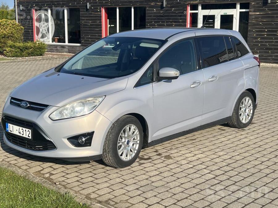 Grey Ford C-Max 2011 in Cesis, with an engine capacity of 1.60 L and mileage of 157 thousand km for 4450 €, photo 11 on AUTOMOTO.COM.LV