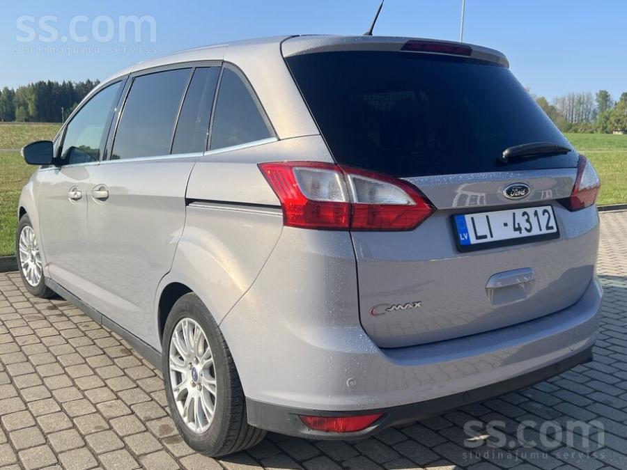 Grey Ford C-Max 2011 in Cesis, with an engine capacity of 1.60 L and mileage of 157 thousand km for 4450 €, photo 17 on AUTOMOTO.COM.LV