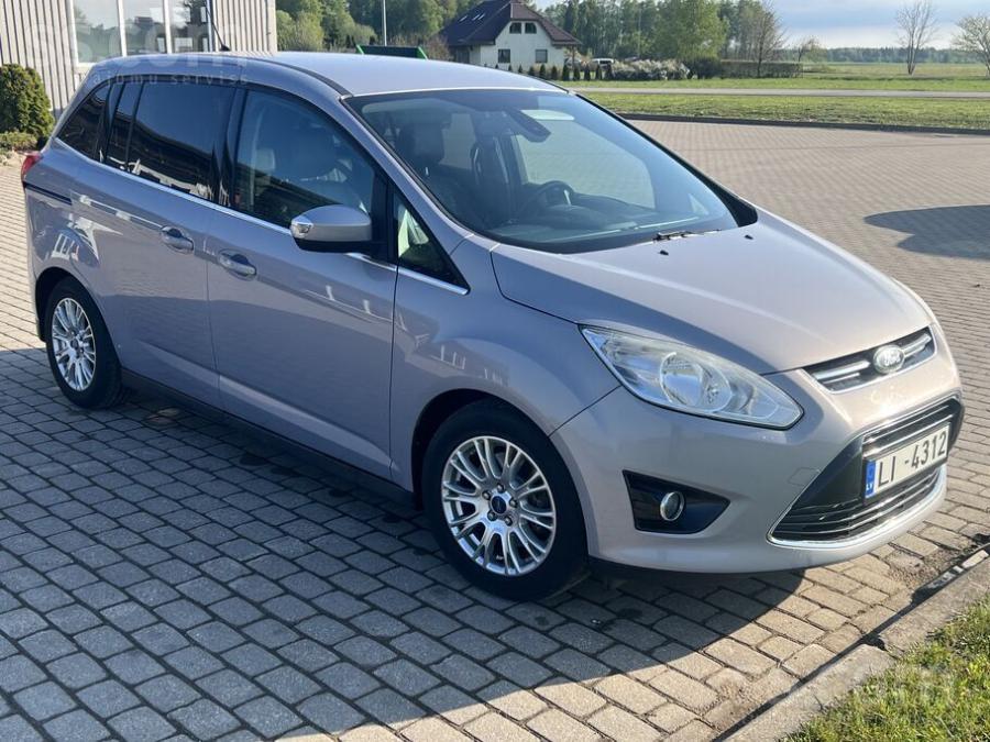 Grey Ford C-Max 2011 in Cesis, with an engine capacity of 1.60 L and mileage of 157 thousand km for 4450 €, photo 18 on AUTOMOTO.COM.LV