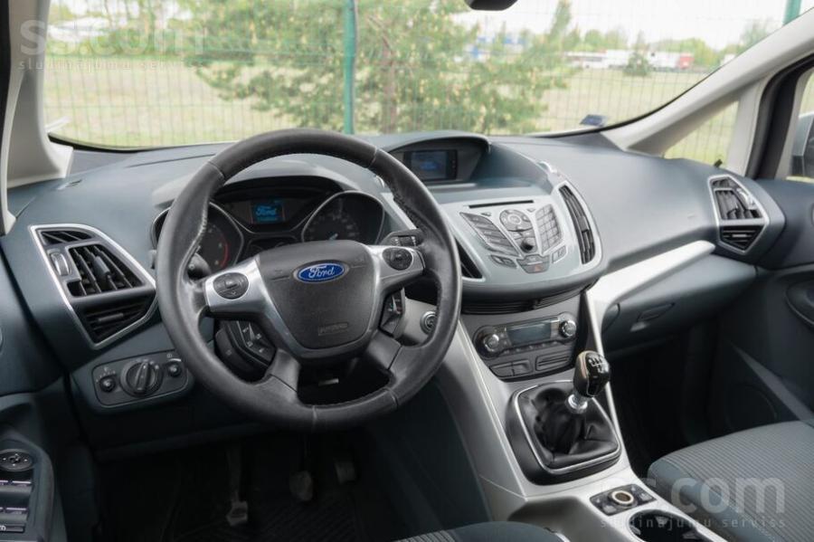 Pelēks Ford C-Max 2011 Rīga, ar dzinēja tilpumu 1.60 L un nobraukumu 275 tūkst. km par 4290 €, foto 7 vietnē AUTOMOTO.COM.LV