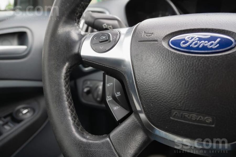 Pelēks Ford C-Max 2011 Rīga, ar dzinēja tilpumu 1.60 L un nobraukumu 275 tūkst. km par 4290 €, foto 15 vietnē AUTOMOTO.COM.LV