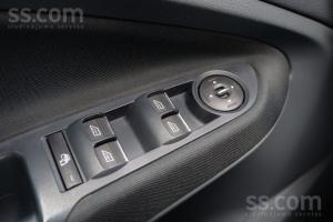 Pelēks Ford C-Max 2011 Rīga, ar dzinēja tilpumu 1.60 L un nobraukumu 275 tūkst. km par 4290 €, foto 23 vietnē AUTOMOTO.COM.LV