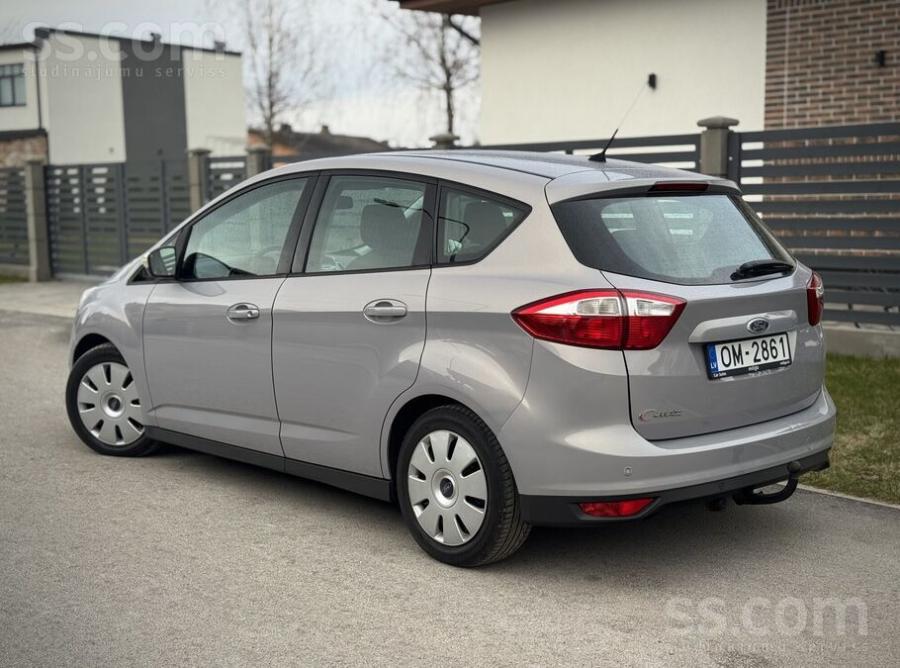 Grey Ford C-Max 2011 in Jelgava, with an engine capacity of 1.60 L and mileage of 276 thousand km for 4700 €, photo 5 on AUTOMOTO.COM.LV