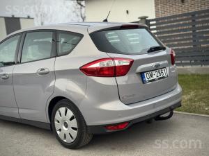 Grey Ford C-Max 2011 in Jelgava, with an engine capacity of 1.60 L and mileage of 276 thousand km for 4700 €, photo 8 on AUTOMOTO.COM.LV