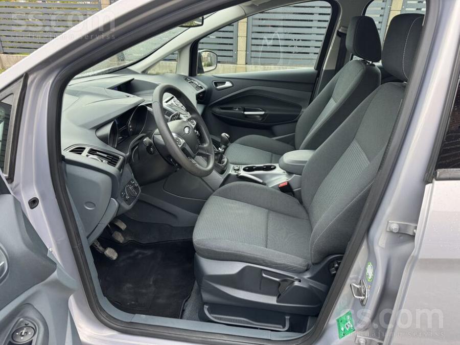 Grey Ford C-Max 2011 in Jelgava, with an engine capacity of 1.60 L and mileage of 276 thousand km for 4700 €, photo 10 on AUTOMOTO.COM.LV