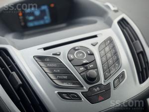 Grey Ford C-Max 2011 in Jelgava, with an engine capacity of 1.60 L and mileage of 276 thousand km for 4700 €, photo 19 on AUTOMOTO.COM.LV