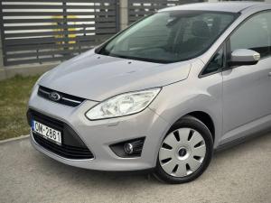 Grey Ford C-Max 2011 in Jelgava, with an engine capacity of 1.60 L and mileage of 276 thousand km for 4700 €, photo 3 on AUTOMOTO.COM.LV
