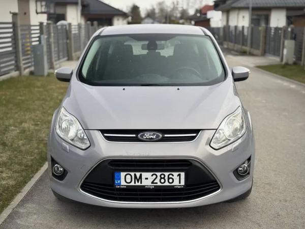 Grey Ford C-Max 2011 in Jelgava, with an engine capacity of 1.60 L and mileage of 276 thousand km for 4700 €, photo 3 on AUTOMOTO.COM.LV