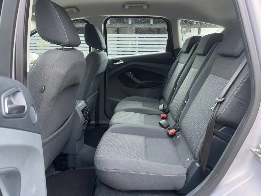Grey Ford C-Max 2011 in Jelgava, with an engine capacity of 1.60 L and mileage of 276 thousand km for 4700 €, photo 11 on AUTOMOTO.COM.LV