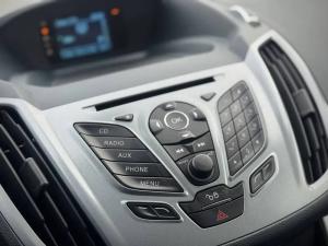Grey Ford C-Max 2011 in Jelgava, with an engine capacity of 1.60 L and mileage of 276 thousand km for 4700 €, photo 19 on AUTOMOTO.COM.LV