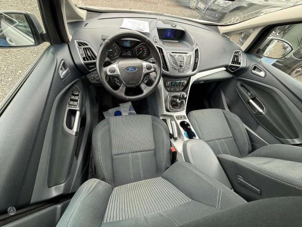 Pelēks Ford C-Max 2011 Šauļi, ar dzinēja tilpumu 1.60 L un nobraukumu 294 tūkst. km par 3950 €, foto 7 vietnē AUTOMOTO.COM.LV