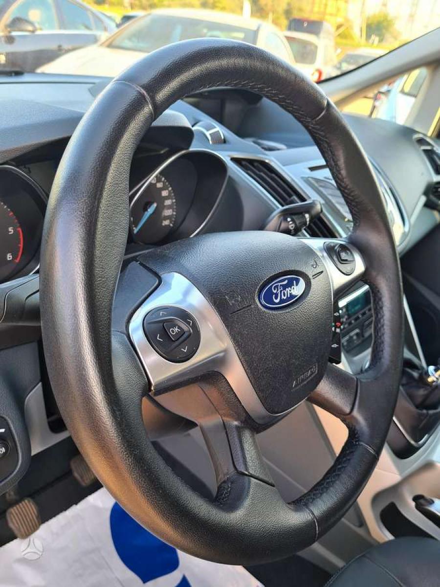 Pelēks Ford C-Max 2011 Kauņa, ar dzinēja tilpumu 1.56 L un nobraukumu 267 tūkst. km par 3650 €, foto 24 vietnē AUTOMOTO.COM.LV