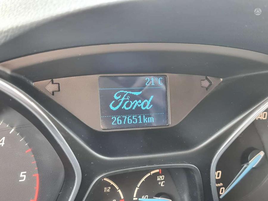 Pelēks Ford C-Max 2011 Kauņa, ar dzinēja tilpumu 1.56 L un nobraukumu 267 tūkst. km par 3650 €, foto 28 vietnē AUTOMOTO.COM.LV