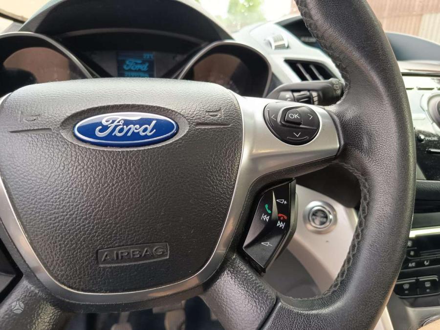 Pelēks Ford C-Max 2011 Rokiškis, ar dzinēja tilpumu 1.60 L un nobraukumu 220 tūkst. km par 2700 €, foto 6 vietnē AUTOMOTO.COM.LV
