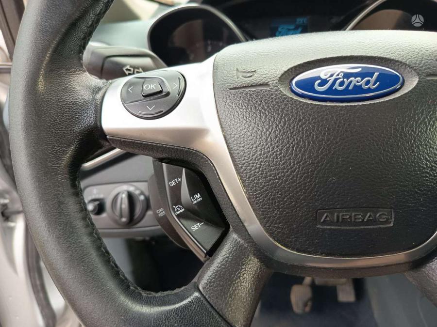 Pelēks Ford C-Max 2011 Rokiškis, ar dzinēja tilpumu 1.60 L un nobraukumu 220 tūkst. km par 2700 €, foto 7 vietnē AUTOMOTO.COM.LV