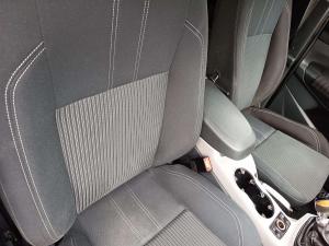 Pelēks Ford C-Max 2011 Rokiškis, ar dzinēja tilpumu 1.60 L un nobraukumu 220 tūkst. km par 2700 €, foto 13 vietnē AUTOMOTO.COM.LV