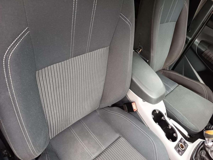 Pelēks Ford C-Max 2011 Rokiškis, ar dzinēja tilpumu 1.60 L un nobraukumu 220 tūkst. km par 2700 €, foto 13 vietnē AUTOMOTO.COM.LV