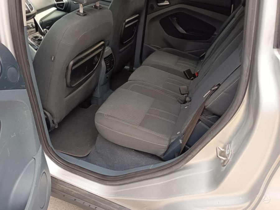 Pelēks Ford C-Max 2011 Rokiškis, ar dzinēja tilpumu 1.60 L un nobraukumu 220 tūkst. km par 2700 €, foto 14 vietnē AUTOMOTO.COM.LV