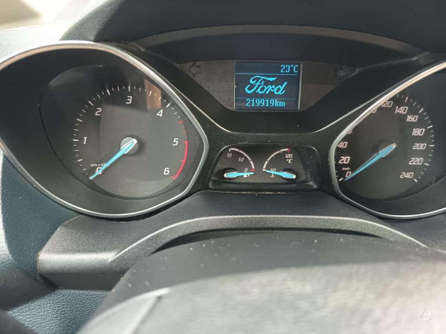 Pelēks Ford C-Max 2011 Rokiškis, ar dzinēja tilpumu 1.60 L un nobraukumu 220 tūkst. km par 2700 €, foto 15 vietnē AUTOMOTO.COM.LV