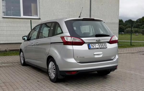 Pelēks Ford C-Max 2011 Jelgava, ar dzinēja tilpumu 2.00 L un nobraukumu 192 tūkst. km par 3500 €, foto 4 vietnē AUTOMOTO.COM.LV