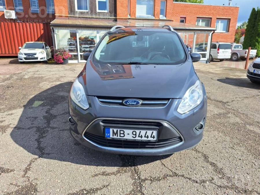 Pelēks Ford C-Max 2011 Jelgava, ar dzinēja tilpumu 1.60 L un nobraukumu 244 tūkst. km par 3800 €, foto 1 vietnē AUTOMOTO.COM.LV