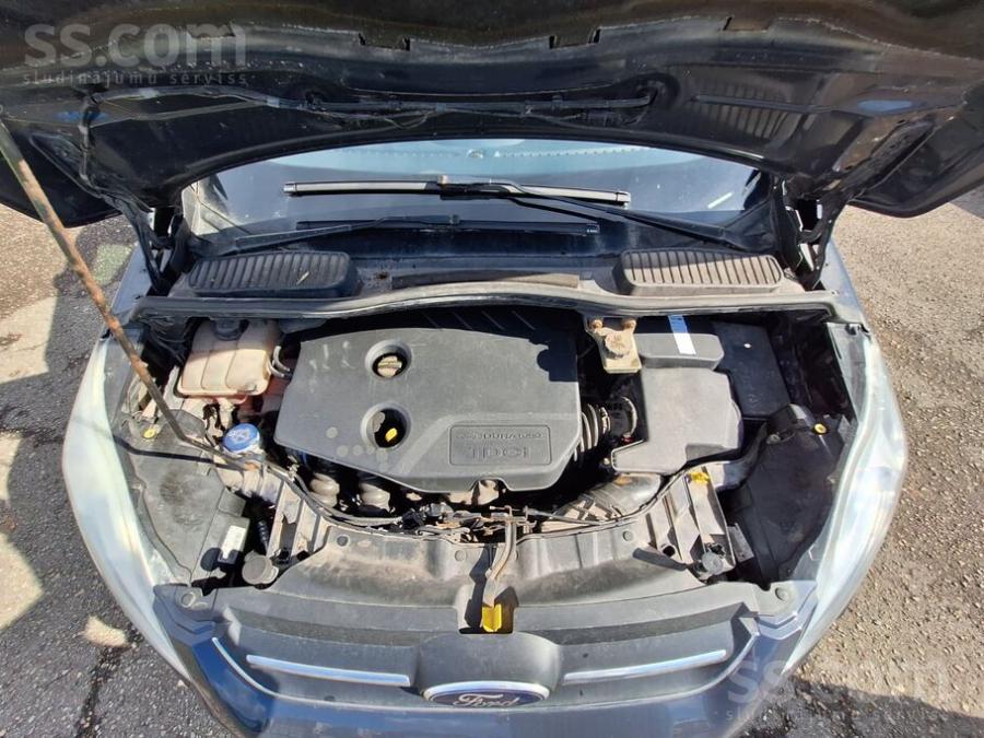 Pelēks Ford C-Max 2011 Jelgava, ar dzinēja tilpumu 1.60 L un nobraukumu 244 tūkst. km par 3800 €, foto 5 vietnē AUTOMOTO.COM.LV