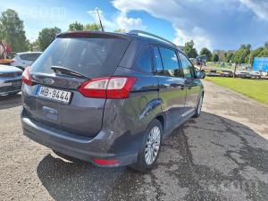 Pelēks Ford C-Max 2011 Jelgava, ar dzinēja tilpumu 1.60 L un nobraukumu 244 tūkst. km par 3800 €, foto 7 vietnē AUTOMOTO.COM.LV