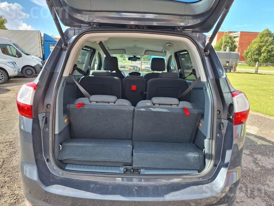 Pelēks Ford C-Max 2011 Jelgava, ar dzinēja tilpumu 1.60 L un nobraukumu 244 tūkst. km par 3800 €, foto 9 vietnē AUTOMOTO.COM.LV