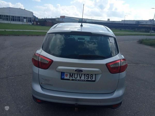Pelēks Ford C-Max 2011 Alīta, ar dzinēja tilpumu 1.56 L un nobraukumu 270 tūkst. km par 3500 €, foto 4 vietnē AUTOMOTO.COM.LV