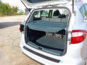 Grey Ford C-Max 2011 in Daugavpils, with an engine capacity of 1.60 L and mileage of 0 thousand km for 3500 €, photo 17 on AUTOMOTO.COM.LV