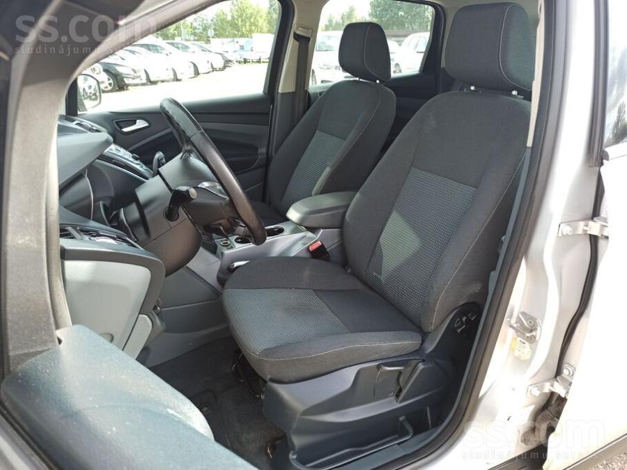 Grey Ford C-Max 2011 in Daugavpils, with an engine capacity of 1.60 L and mileage of 0 thousand km for 3500 €, photo 22 on AUTOMOTO.COM.LV