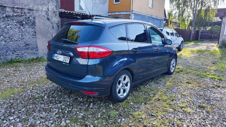Grey Ford C-Max 2011 in Riga, with an engine capacity of 1.60 L and mileage of 299 thousand km for 2750 €, photo 5 on AUTOMOTO.COM.LV