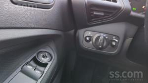 Grey Ford C-Max 2011 in Riga, with an engine capacity of 1.60 L and mileage of 299 thousand km for 2750 €, photo 11 on AUTOMOTO.COM.LV