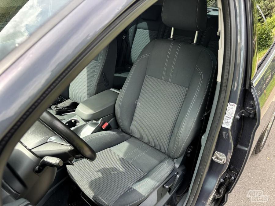 Pelēks Ford C-Max 2012 Kauņa, ar dzinēja tilpumu 1.60 L un nobraukumu 196 tūkst. km par 3500 €, foto 12 vietnē AUTOMOTO.COM.LV