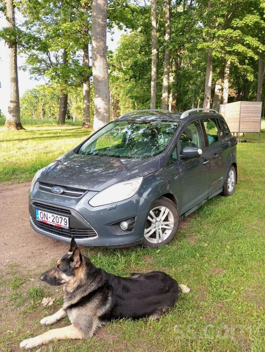 Grey Ford C-Max 2012 in Riga, with an engine capacity of 1.60 L and mileage of 0 thousand km for 4250 €, photo 1 on AUTOMOTO.COM.LV