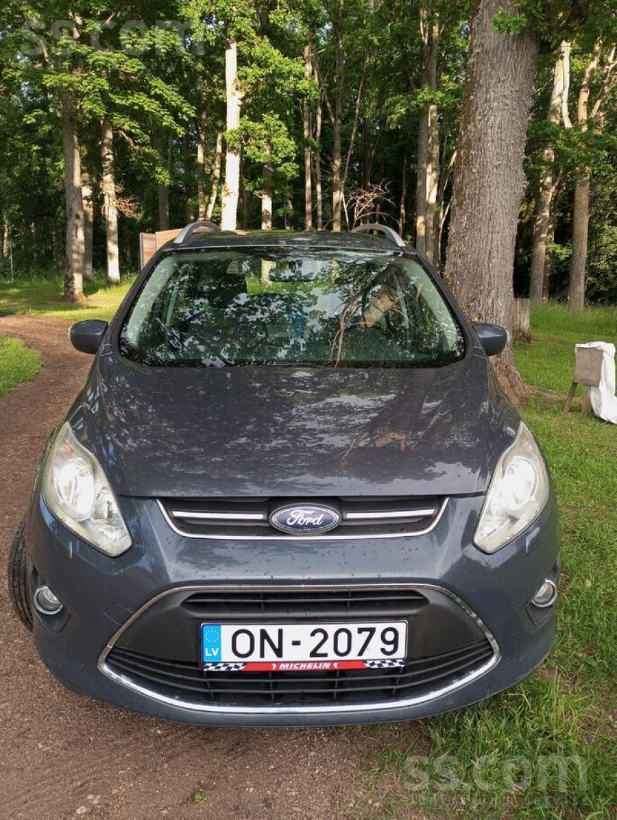 Grey Ford C-Max 2012 in Riga, with an engine capacity of 1.60 L and mileage of 0 thousand km for 4250 €, photo 3 on AUTOMOTO.COM.LV