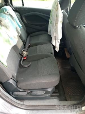 Grey Ford C-Max 2012 in Riga, with an engine capacity of 1.60 L and mileage of 0 thousand km for 4250 €, photo 11 on AUTOMOTO.COM.LV